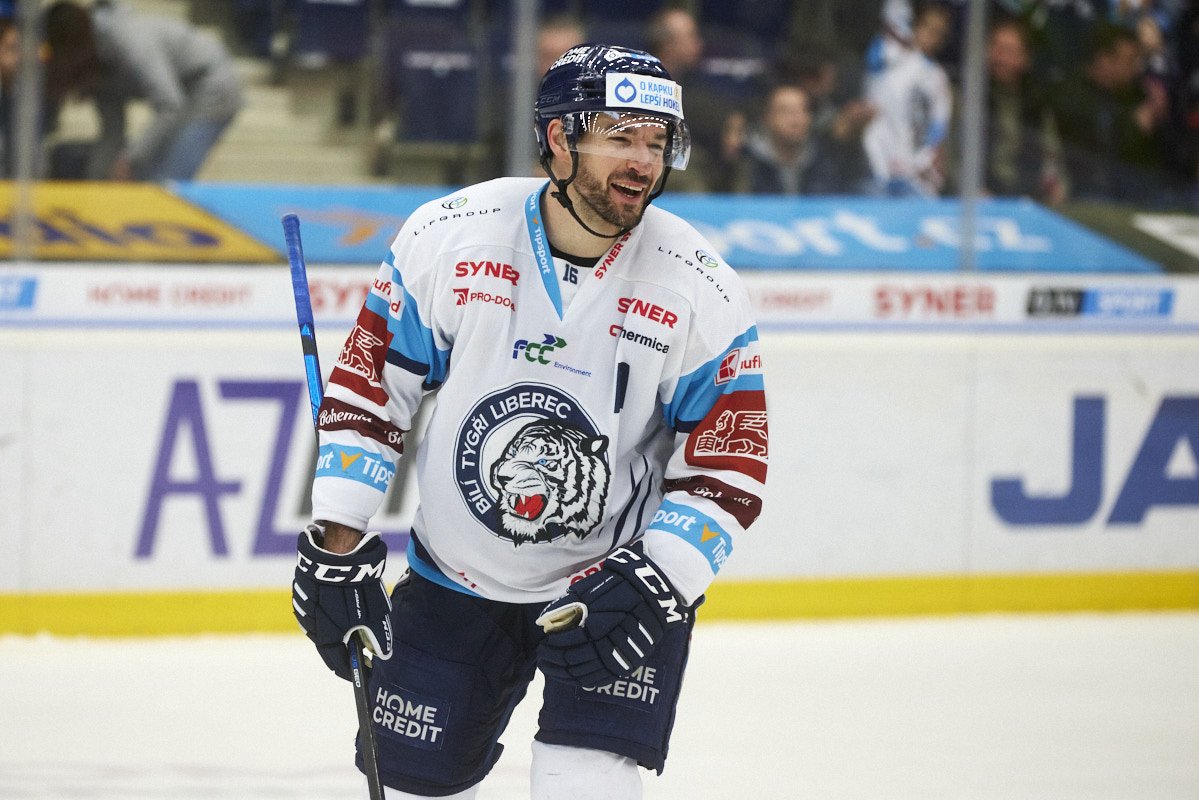 Je super, když můžeme hrát před početnou diváckou kulisou, říká Michal ...